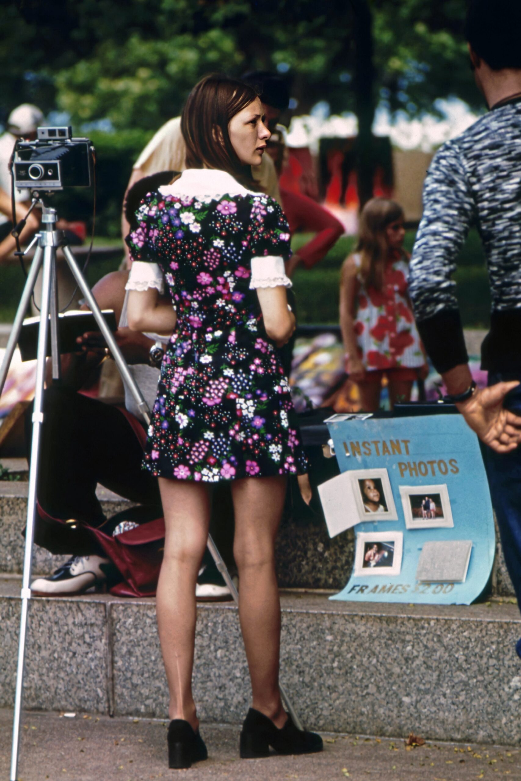 How To Style 70s Outfits Inspired By Daisy Jones and The Six